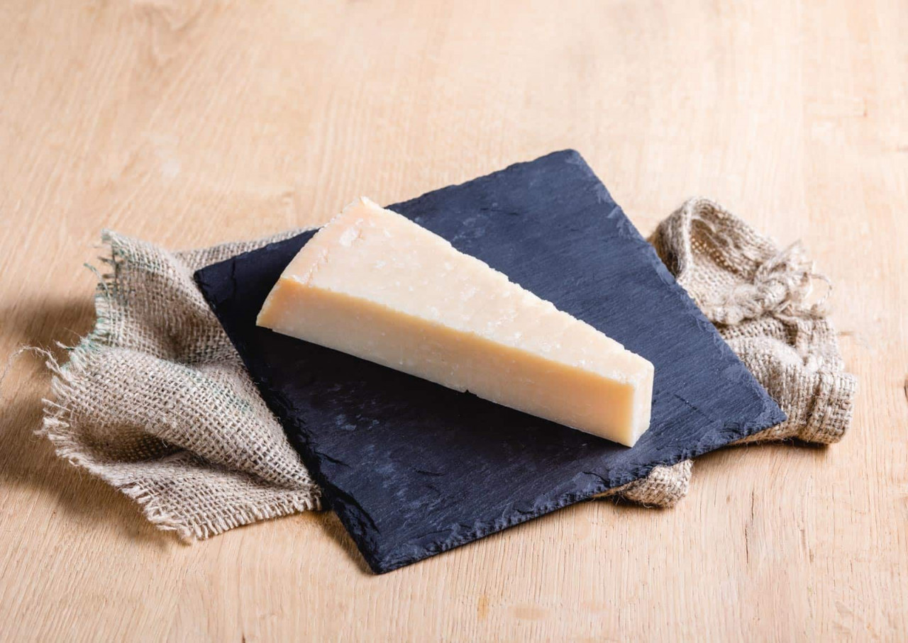 Bio Parmesan online bestellen | vomfeld.at